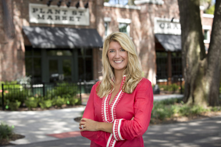 Winter Garden Florida Real Estate Agent - TARA MOORE REALTOR